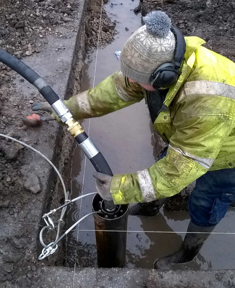 Mini Piling Moles - Mammoth MTS